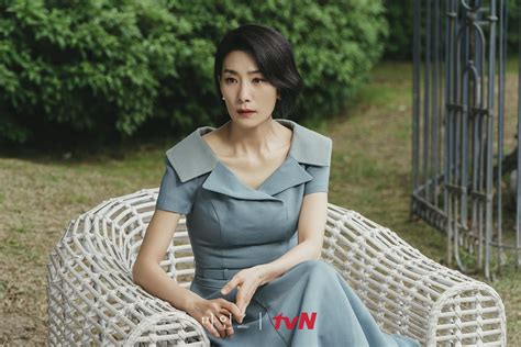 Mine” Previews The Mysterious Teamwork Of Lee Bo Young Kim Seo Hyung And Ok Ja Yeon Kpophit