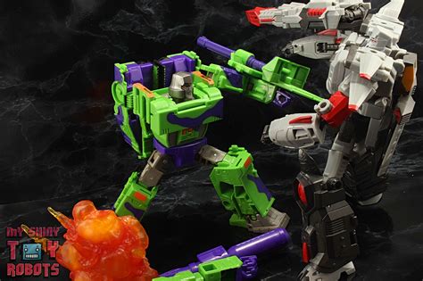 My Shiny Toy Robots Toybox Review Transformers Generations Selects G2 Megatron