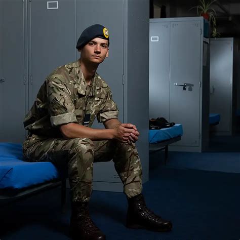 Raf Recruitment Home Regular And Reserve Royal Air Force