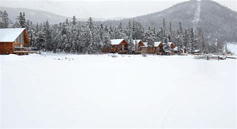 Northern Rockies Lodge Muncho Lake Bc 2021 Updated Prices Deals
