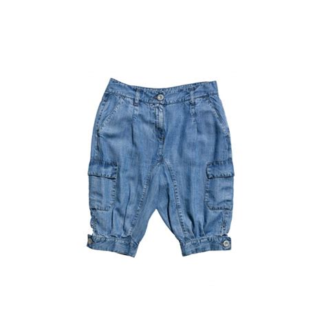 Джинсовые шорты