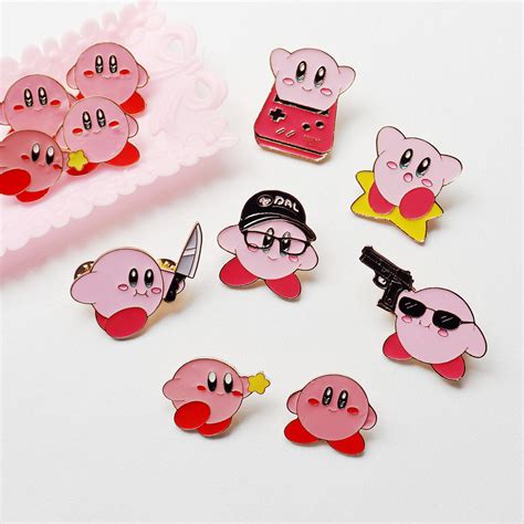당일발송 별의 커비 뱃지 옷핀 브로치 파우치 필통 가방 장식 소품 핀버튼 에이블리