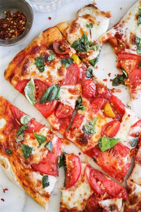 Caprese Pizza With Tomato Basil And Mozzarella Recipe Pizza
