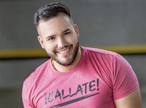 Oropesa Cantante La Descarga Biografía