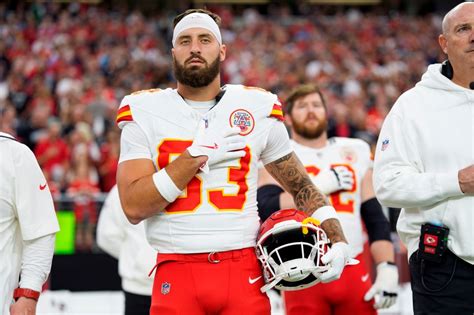 Noah Gray Is On A Travis Kelce Trajectory With His Nfl Stats And Is