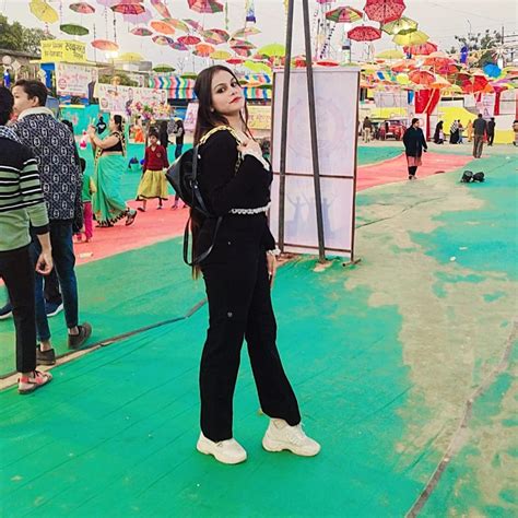 Muskan Gautam Muskangautam3152130 • Instagram Photos And Videos