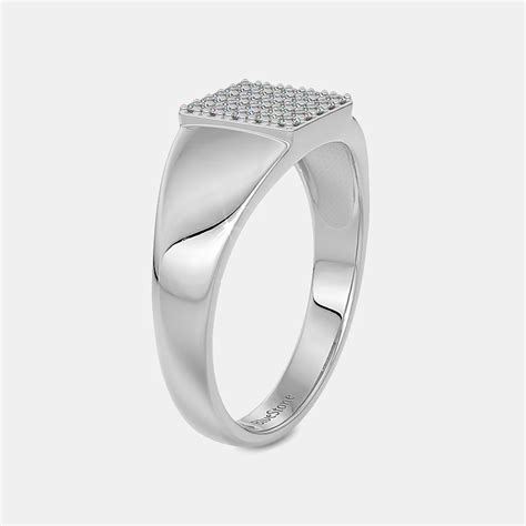 The Master Class Ring