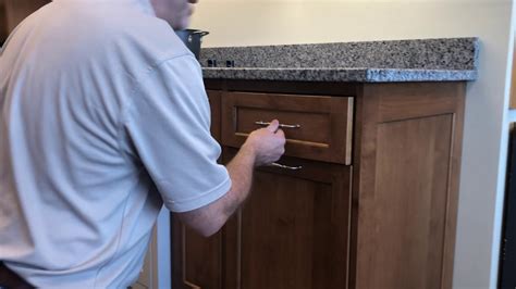 How To Adjust Dtc Drawer Slides At Donna Lahti Blog