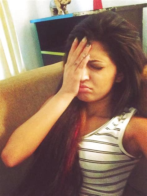 Srilankan Young Beautiful Girls Collection 3 Photo 76 144 109