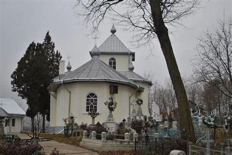 Foto Preot Nou La Tocileni Comuna Stăuceni Lumina Slujirii Continuă în Satul De Suflet Al