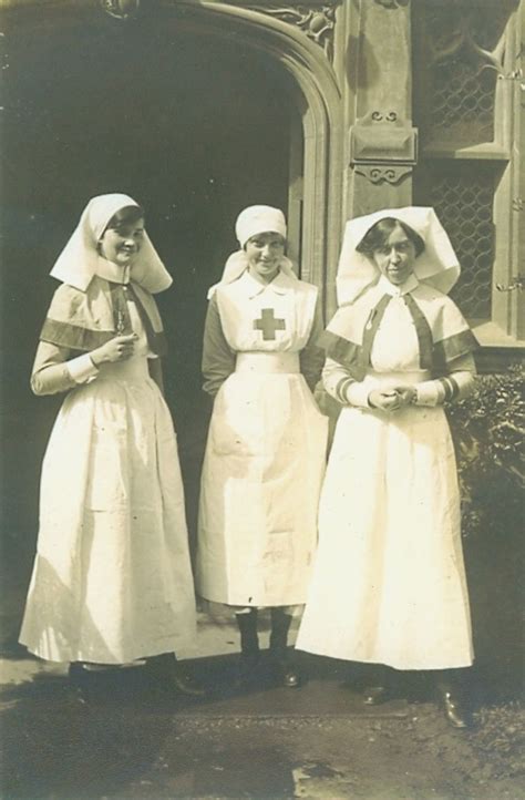 Nurses In Ww1 World War One Nurses Leo Löwchen