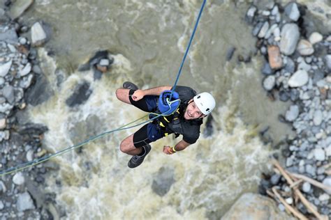 Baños De Agua Santa Explorsierra Agencia De Turismo Ecuador