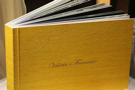 How To Make Your Own Wedding Album Tips And Ideas Photographyaxis