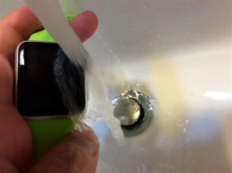 Weird Digital Crown Fix Will Make You Fear For Apple Watch