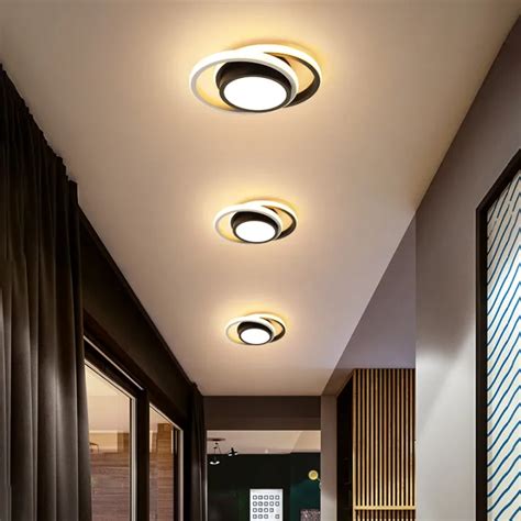 โมเดิร์นโคมไฟเพดาน Led ทางเดินไฟโคมระย้าขนาดเล็กโคมไฟเพดานสำหรับห้อง