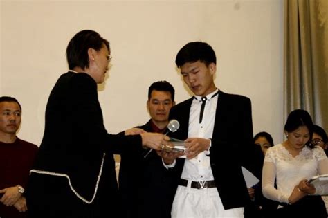 Тогтвортой эдийн засаг бодлого шийдэл “ эрдэм шинжилгээ онол практикийн бага хурал болов