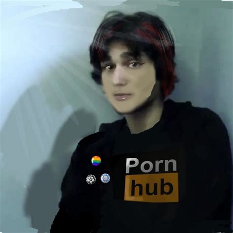 Omg It Isnt Noah Шершни