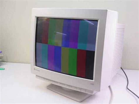 Gateway Vx900 7000833 19 Color Monitor Cm751u