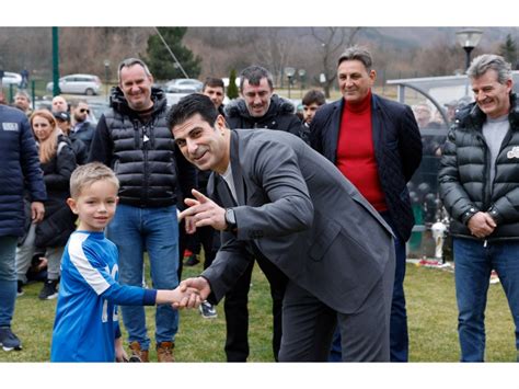 Футболни легенди наградиха победителите в 15 тото издание на „Купа София“