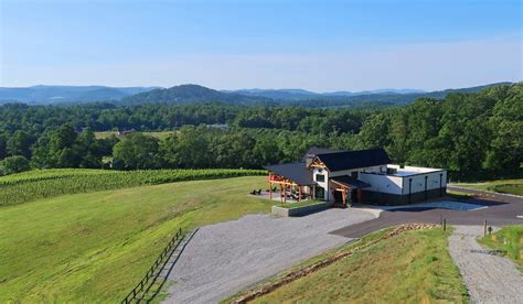 Stone Ashe Vineyard Hendersonville Nc