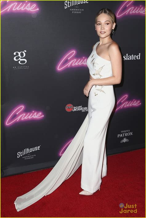 Spencer Boldman Gets Support From Kelli Berglund At Cruise Premiere Spencer Boldman Gets Support From Kelli Berglund At Cruise Premiere
