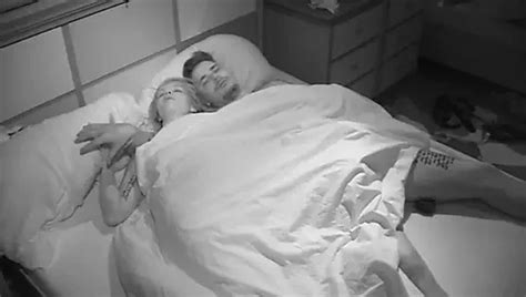 Valo Vilag 9 Vv Csoki és Vv Ginu Xhamster