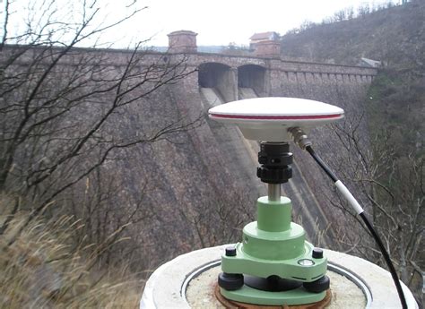 Язовири и каскади Основна дейност