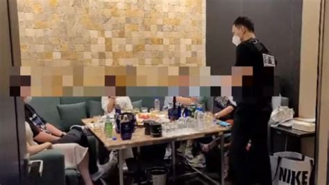 집합금지 어기고 심야에 유흥시설 영업한 업주·손님 133명 무더기 적발