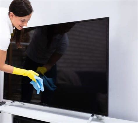 TV Screen Cleaning Safe Methods To Preserve Clarity