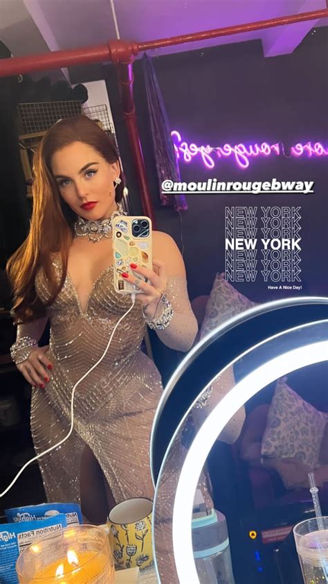 Joanna Levesque 2022 Photoshoot