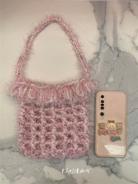 手工钩针手机包钩针编织包包大山谷图库