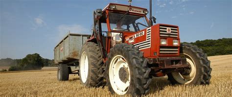 Fiat 80 90 La Polyvalence Parfaite Tractorama And Génération Tracteur