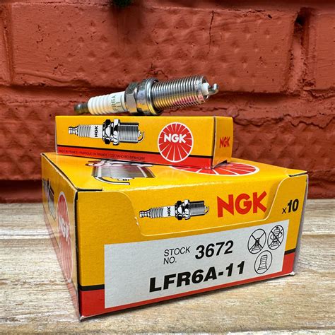 Свеча зажигания NGK LFR6A-11 - купить по выгодным ценам в интернет ...