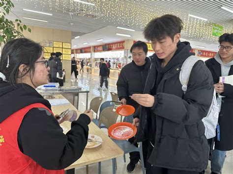 机电工程学院开展节约粮食 光盘行动主题志愿服务活动 机电工程学院