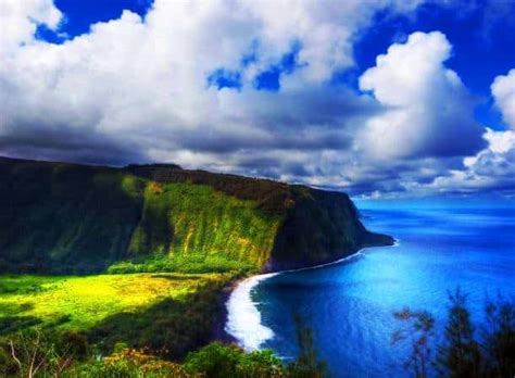 25 Astonishing Hawaiian Landscapes