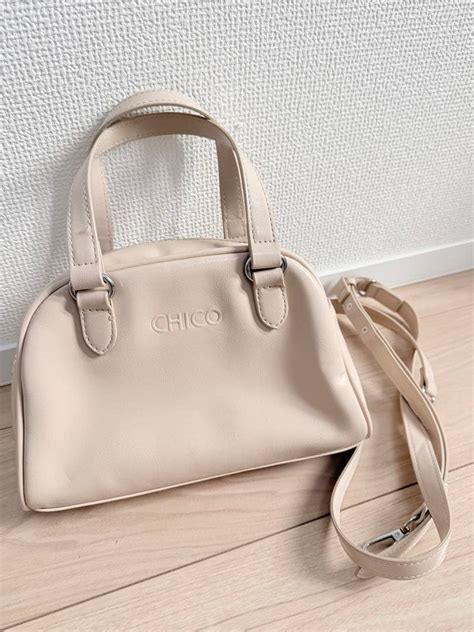 Chico チコ ベージュ ショルダーバッグ ハンドバッグ メルカリ