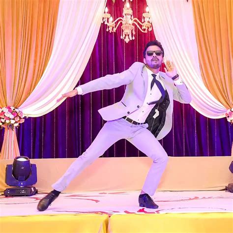 Anchor Hardik Vaidya Wedding Entertainers Mumbai Weddingsutra Favorites