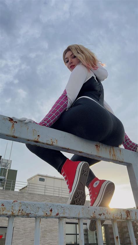 Lets Admire This Bootyful View Together Gwen Stacy Cosplay Alina