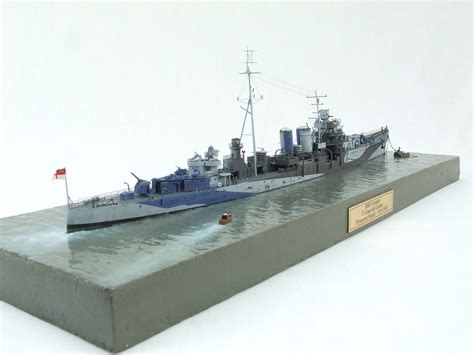 Hms Colombo C Class Cruiser 1943 1350 Ready For Inspection