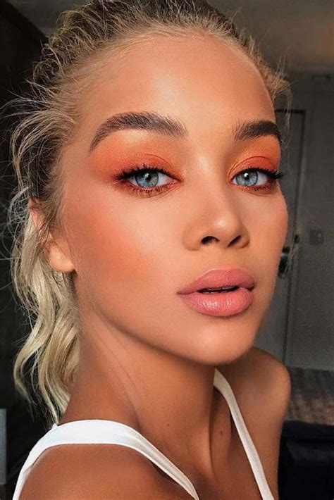 8 Makeup Tips To Keep The Cake Face Away Artofit