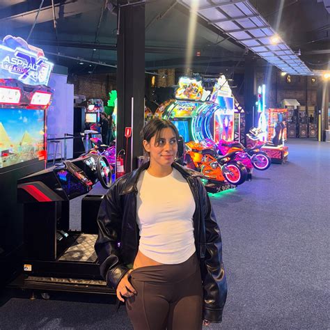 Fernanda Farhat Fernanda Farhat Added A New Photo — At