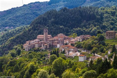 Découvrir La France En Photos 19 Antraigues Sur Volane Ardèche 07