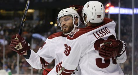Coyotes Recall Forward Alex Bolduc From Ahl Sportsnet Ca