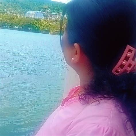 Jeewa 1 දේවල් පුද්ගලිකව ගන්නවා ඒ කියන්නෙ ඔයාට මොකක් හරි සිදුවීමක් හිත් වේදනාවක් දැනුනම අනේ