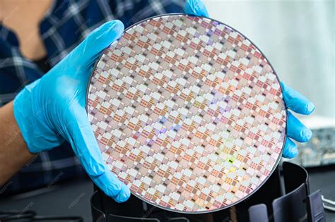 Silicon Wafer For Manufacturing Semiconductor Of Integrated Circuit