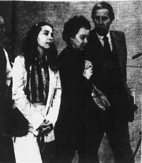 Bessie Stapleton Mother Of Gacy Victim Samuel Stapleton Is Escorted