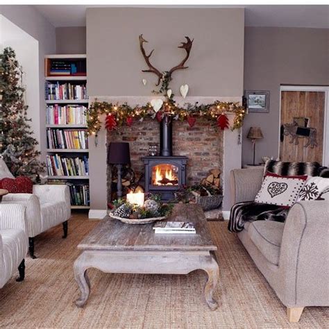 Инээвэл залуужна Гэр орны хэрэг байна уу Facebook