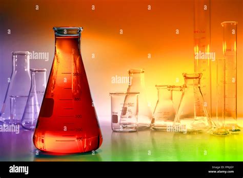 Empty Erlenmeyer Flask Hi Res Stock Photography And Images Alamy