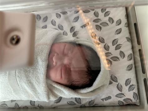 선택이 어려운 임산부의 출산준비 일하는 임산부일상🤰 Earth The Archive 인스타로 구경하다 타이밍이 맞아서