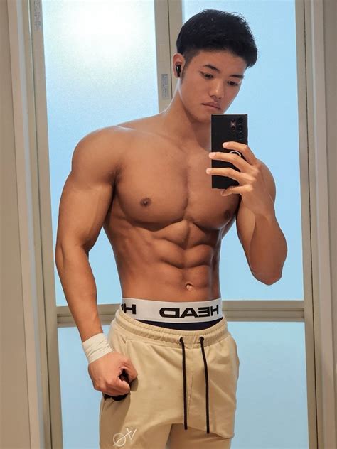 Twunk Body Builder Rasianguyssfw